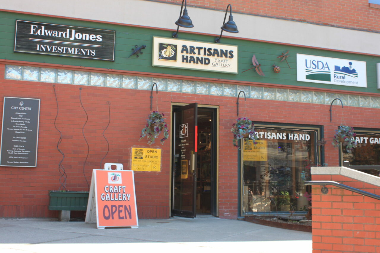 Artisans Hand Craft Gallery - Vermont Crafts Council